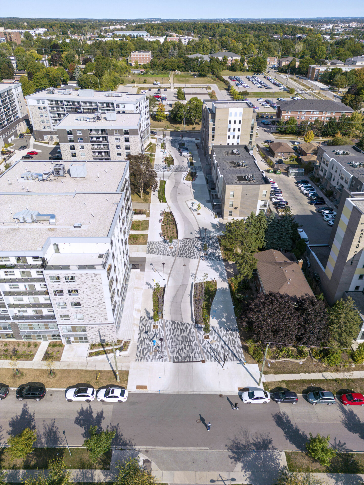 Larch Street Woonerf - INT Design