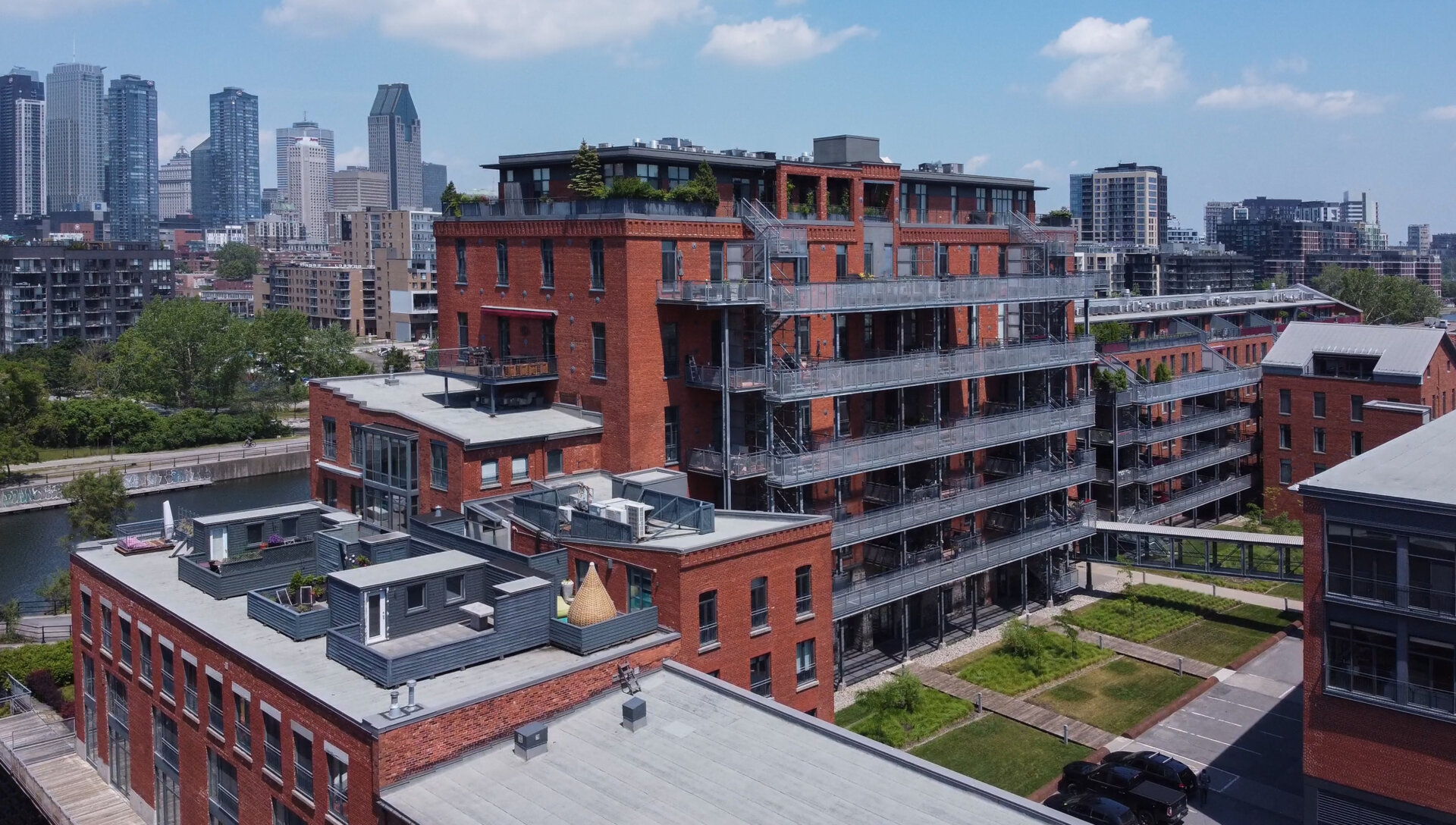 Les lofts Redpath - INT Design